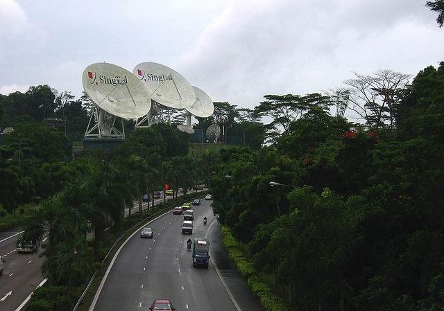 Sat com link / AO-Journal p746 #1