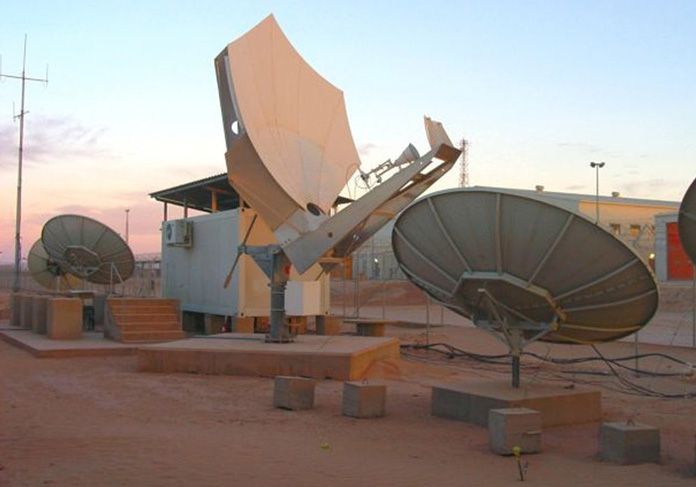 Sat com link / AO-Journal p746 #1