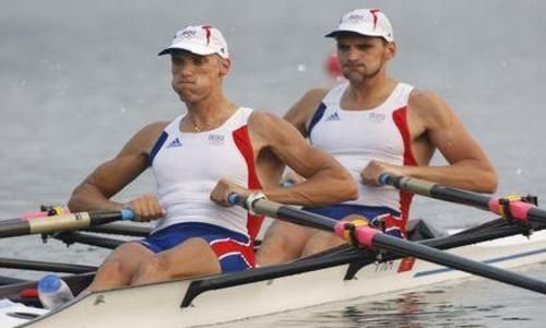 ZL9HR 2012 / AO-Journal p825 #1