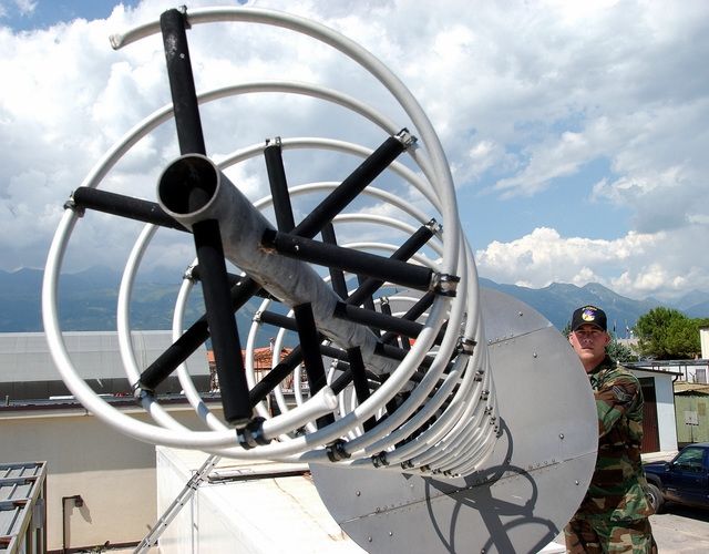 Ham ant Hyper / AO-Journal p1618 #2